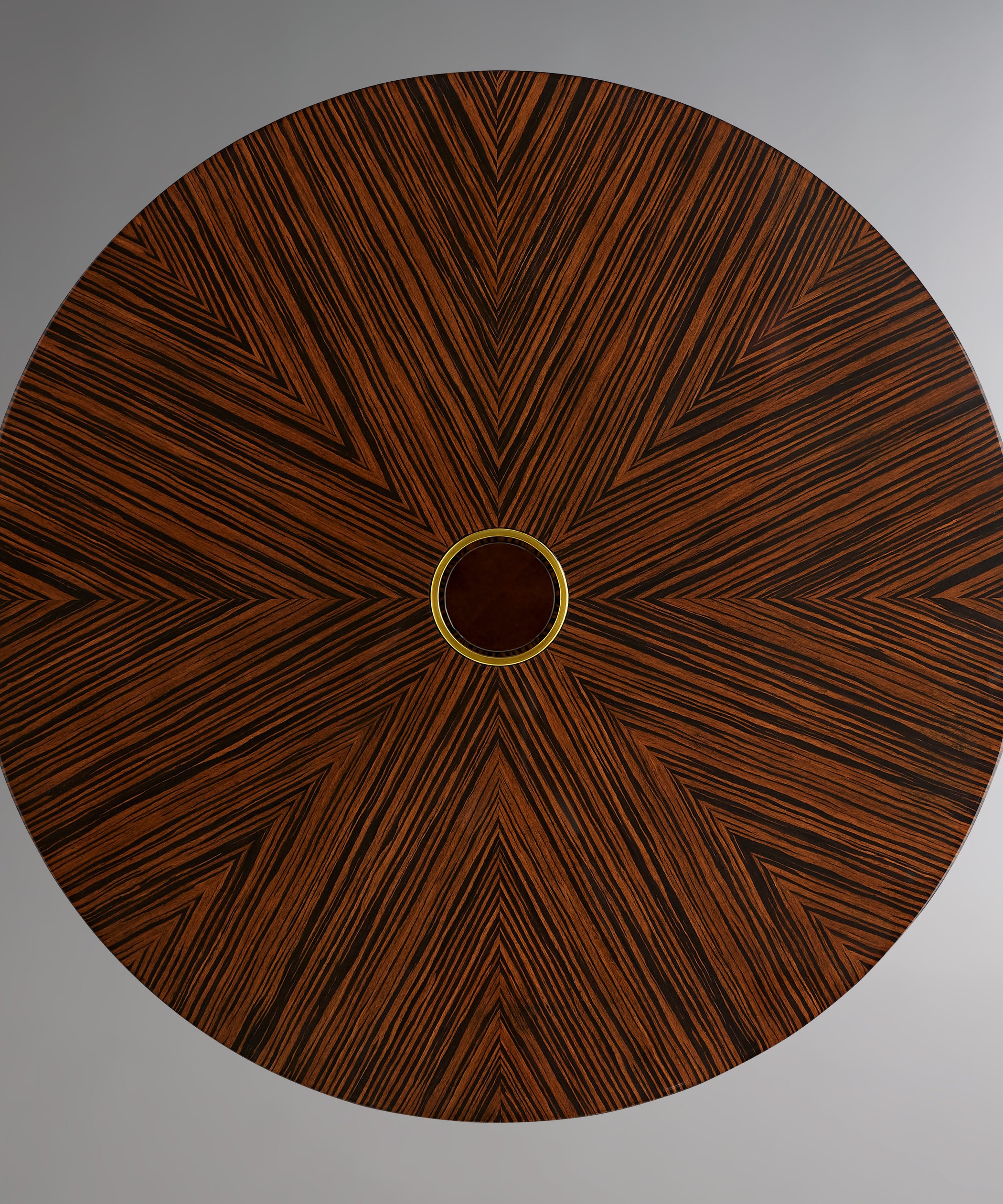 RADIAL End Table – MOUS